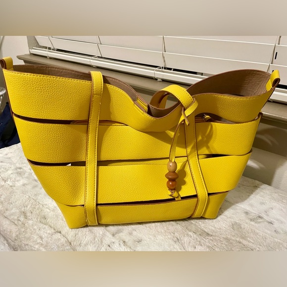 Neiman Marcus | Bags | Chic Summer Neiman Marcus Tote Bag | Poshmark